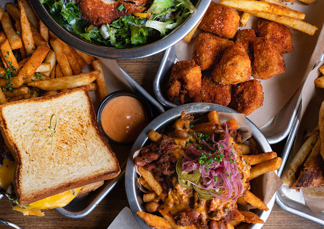 The Science of Comfort: How Pub Food Soothes the Spirit and the Stomach ...